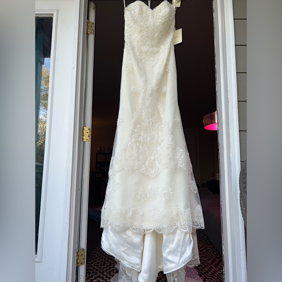Pronovias | Dresses | Pronovias Halar Wedding Dress | Poshmark